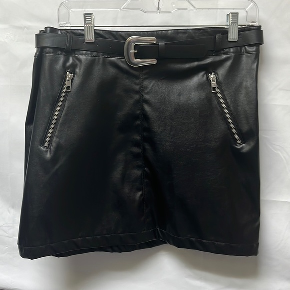 New Look | Skirts | New Look Mini Skirt Xl | Poshmark